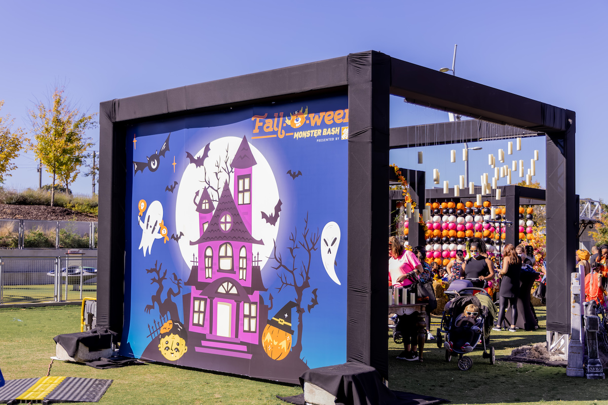 The Atlanta Home Depot Backyard Annual Fall-o-ween Monster Bash ...
